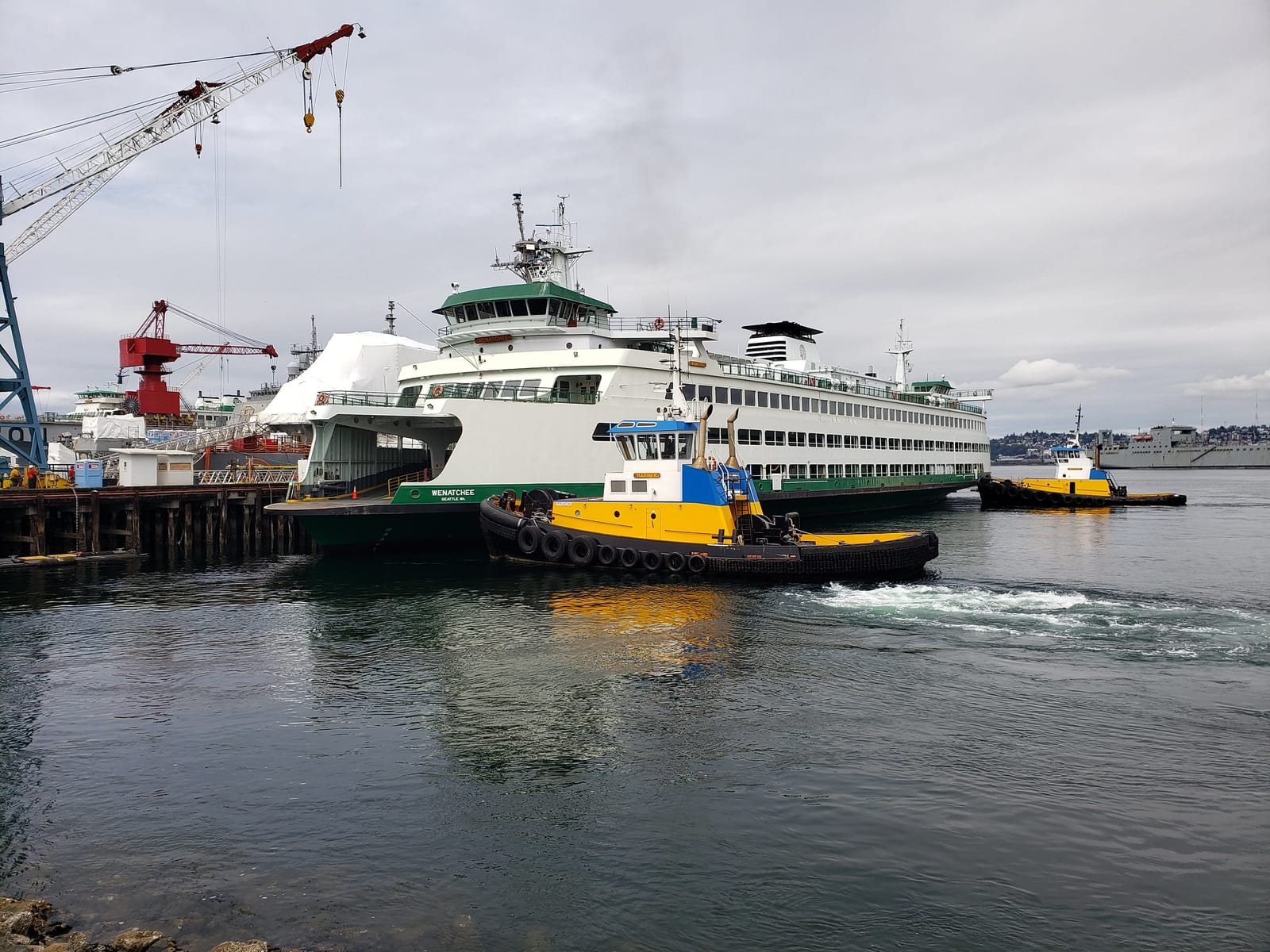 Funding flows in for WA ports and ferries